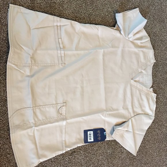 Cherokee | Tops | Cherokee Revolution Scrub Top Modern Classic Top 2 ...